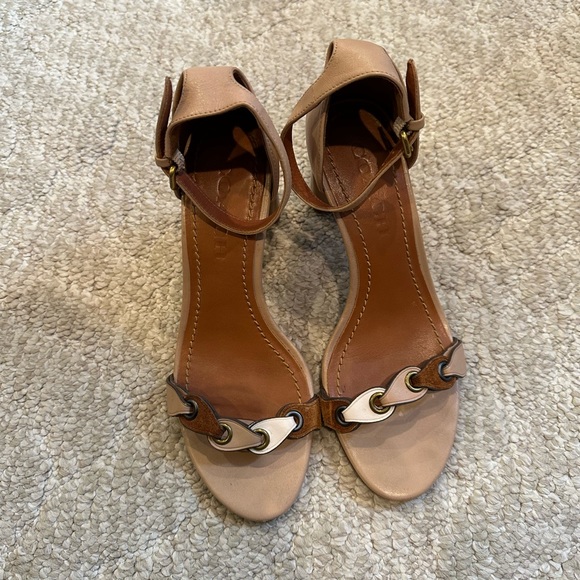 Coach | Shoes | Coach Multi Link Tan Leather Block Heeled Sandals ...
